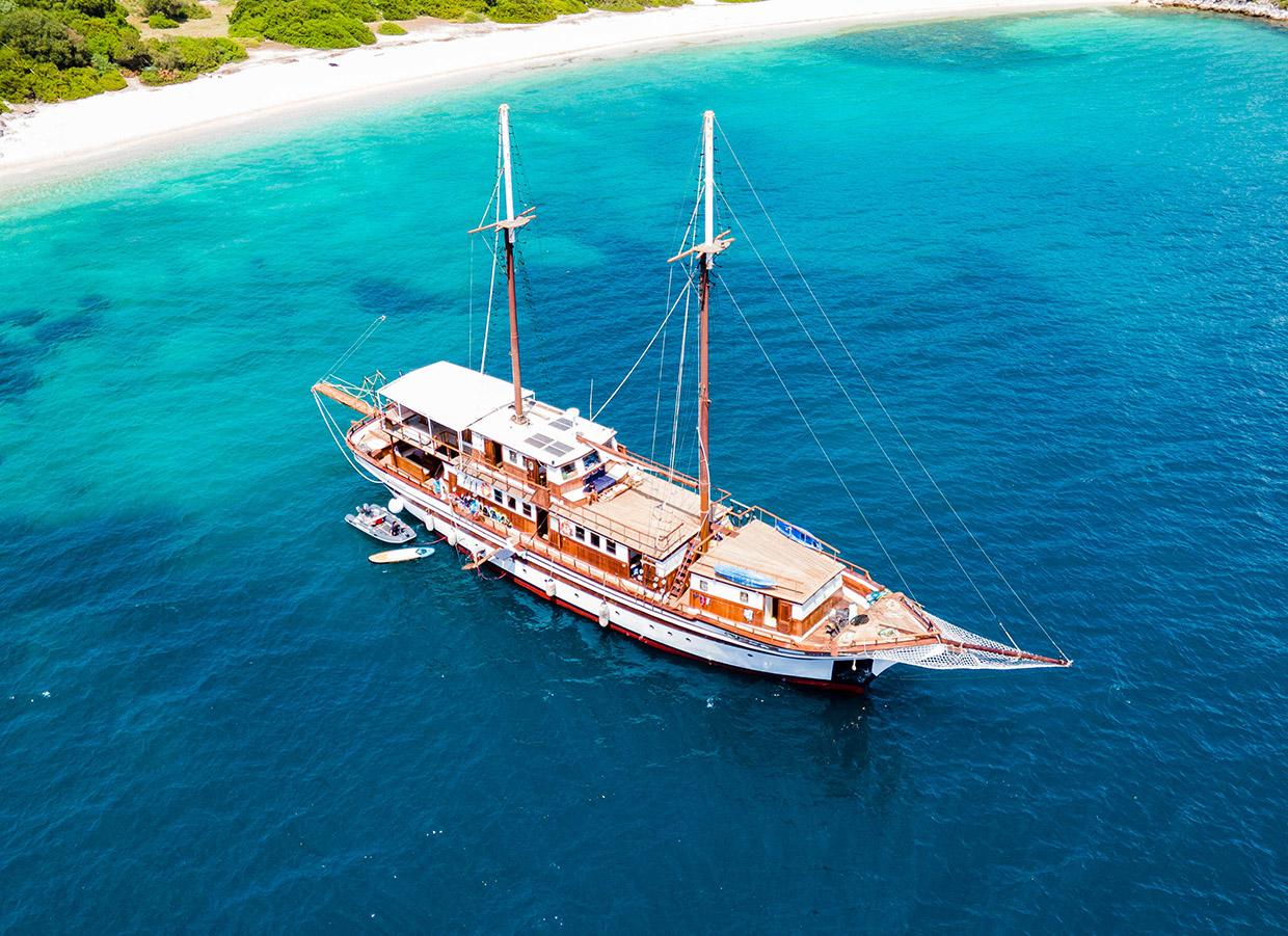 Aegeotissa gulet - Ionian islands gulet charter - Sailing Greece